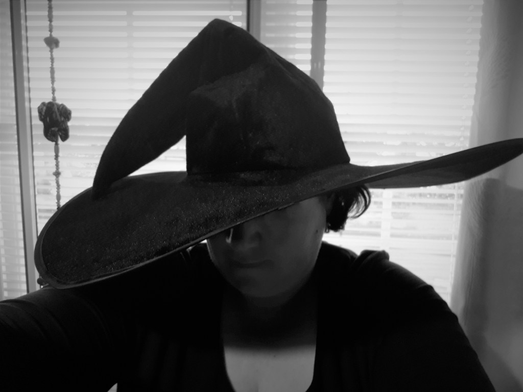 Mina Ma – Teller of tales